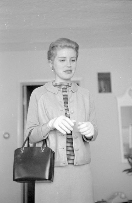 Dolores Hart And Don Robinson Businessman Photos News And Videos Trivia And Quotes Famousfix