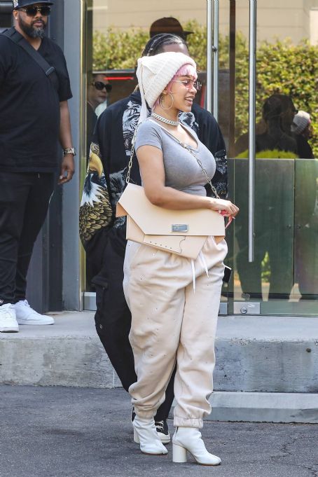 Who Is Offset Dating Offset Girlfriend Wife