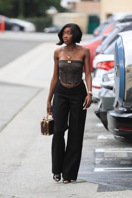 Chelsea Lazkani Stuns In All Black For Selling Sunset Taping In Los